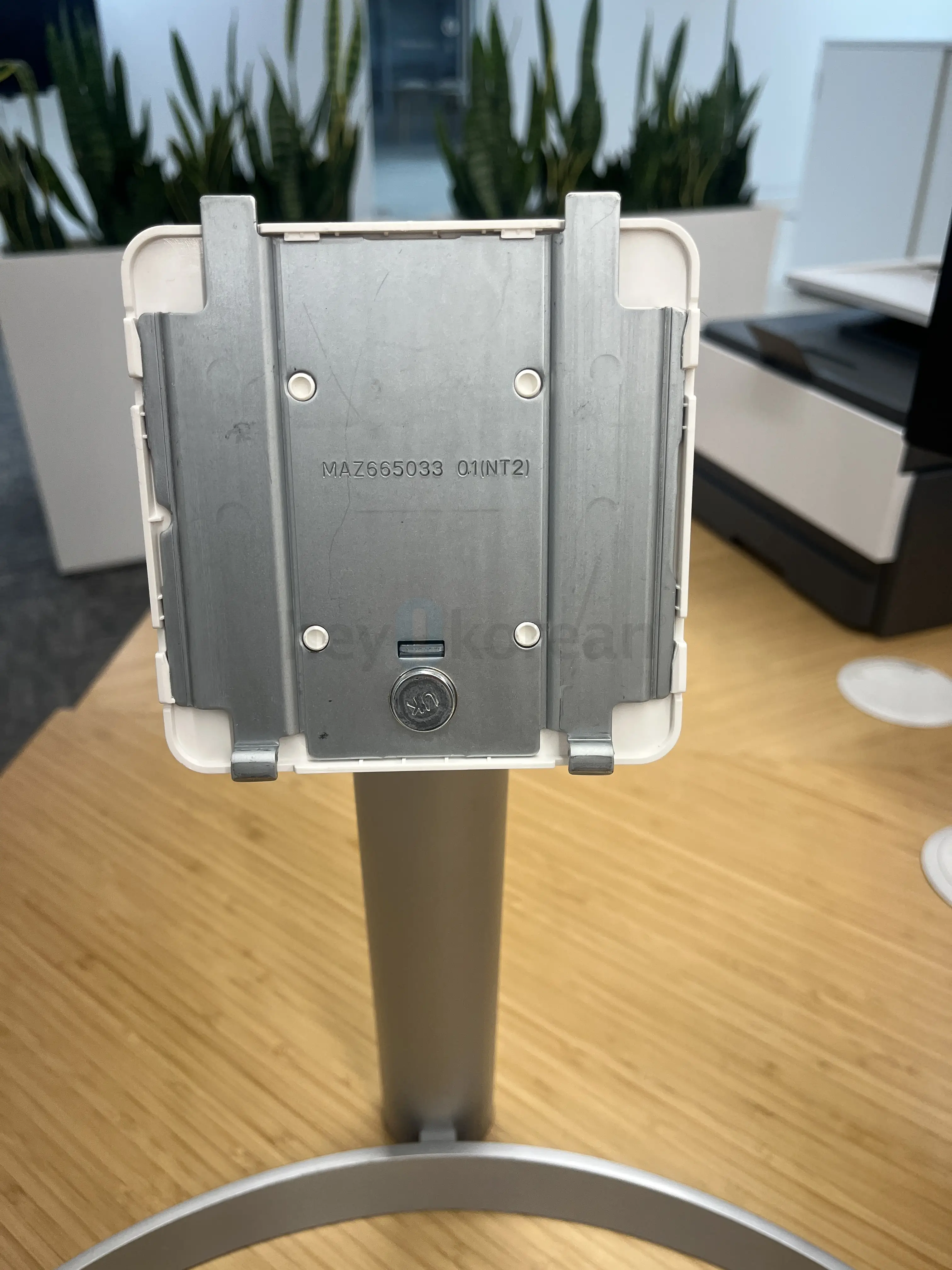 LG Monitor Stand